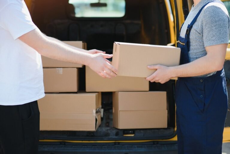 Mandurah Taxi Near Me – Airport, Local Rides & Parcel Service